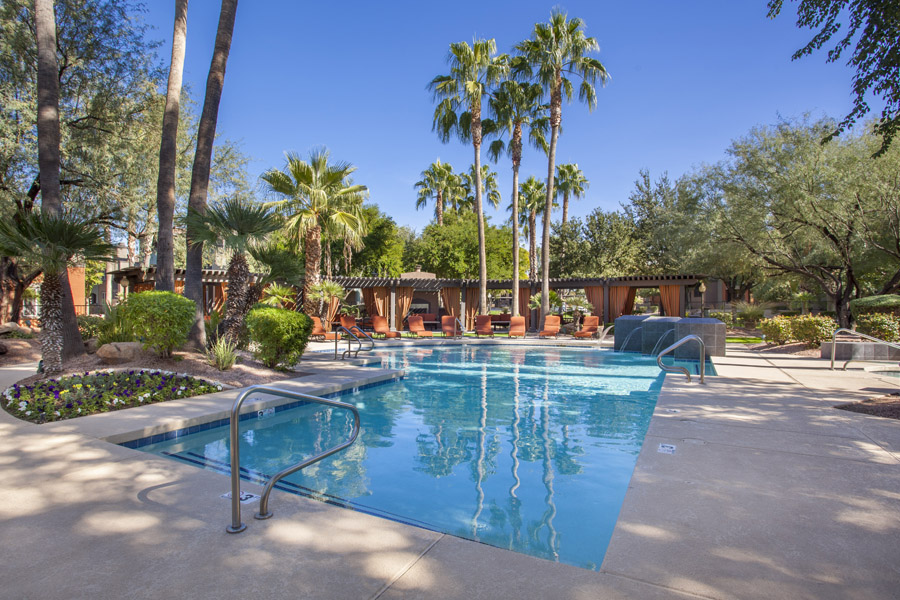 Luxury Mesa Apartments | IMT Riverview